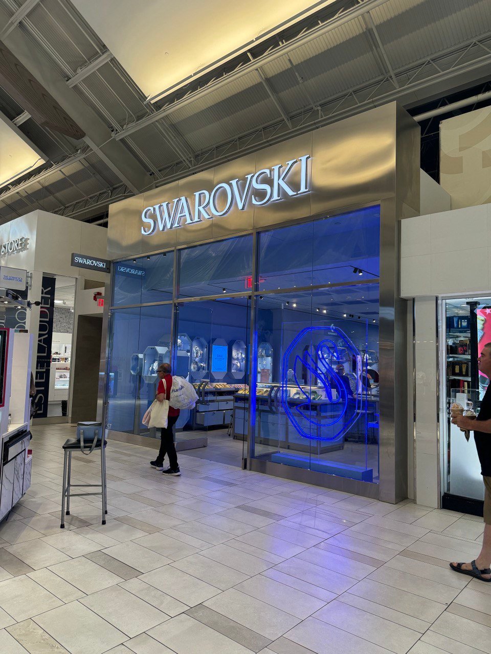 Exploring the Shopping Extravaganza at Sawgrass Mills Mall